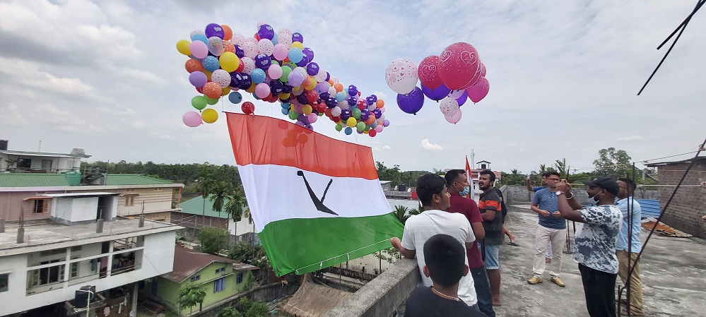 Massive party flag in flight to protest Guv rule | Assam Times