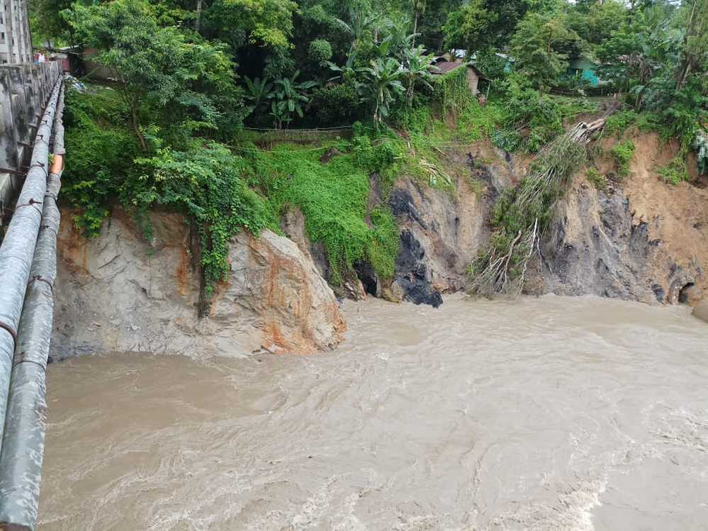 Threat looms large due to heavy downpur over Dillighat bridge in Namrup ...