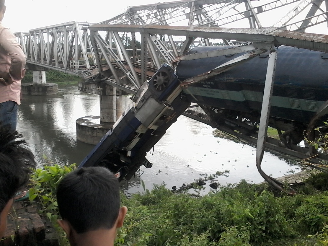 Train slips into river:2 hurt | Assam Times