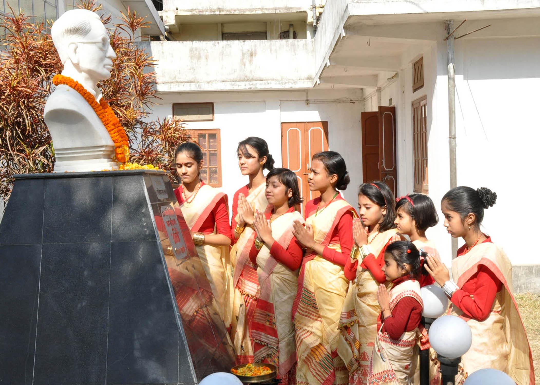 Silpi Divas celebrated | Assam Times